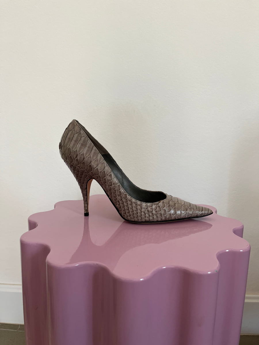 Dior Cobra Pumps – Algo Bazaar